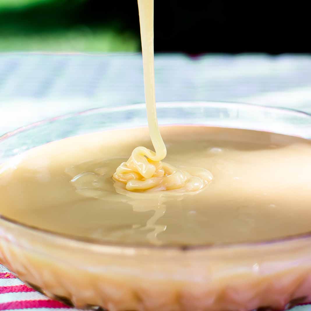 Cómo hacer leche condensada con sólo 3 ingredientes – Chefs Jaime y Ramiro