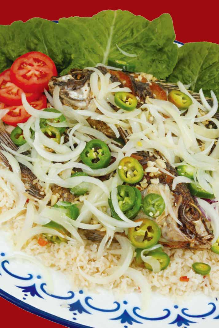 Mojarra frita con jalapeño marinada con limón – Chefs Jaime y Ramiro